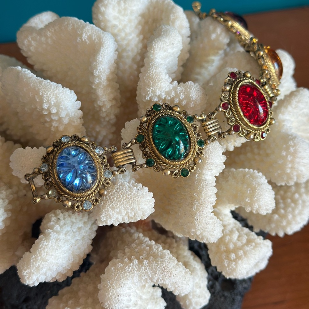 Vintage Bright Jewel Tone Starburst Bracelet (Coordin… - Gem